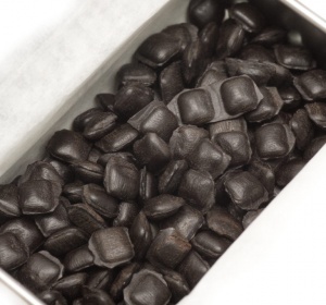 Hard Liquorice - treasureislandsweets.co.uk