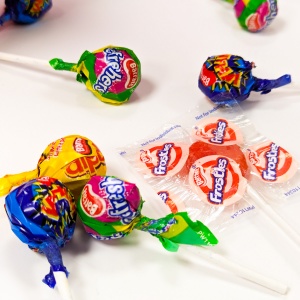 Frosties Cola Flavour Chewy Sweets - Traditional Sweets From The UK's ...