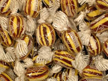 Golden Humbugs - Traditional Sweets From The Uks Original Sweetshop ...