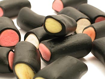 Liquorice Cream Rock - Traditional Sweets From The Uks Original ...