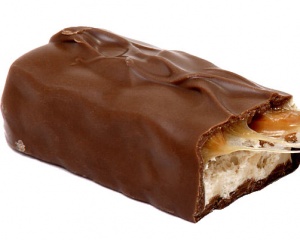 Snickers (aka Marathon) Chocolate Bar 50g - treasureislandsweets.co.uk